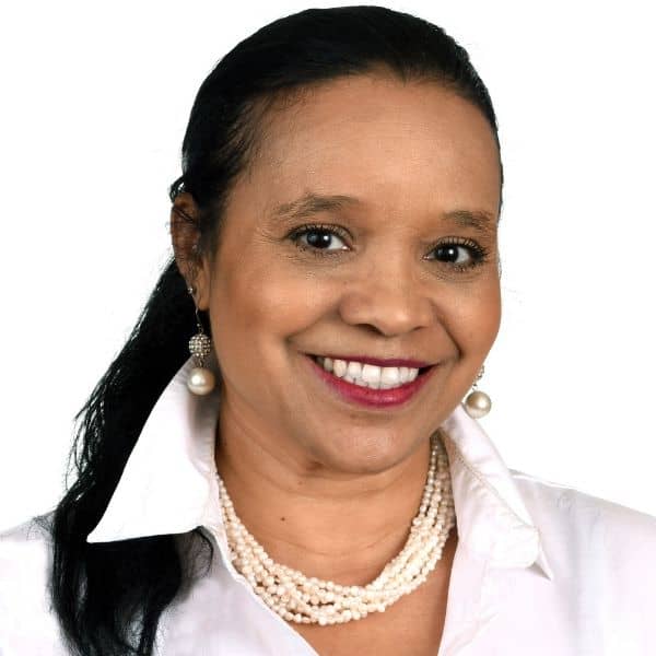 Harris, Angela 600×600 | Trinity Washington University